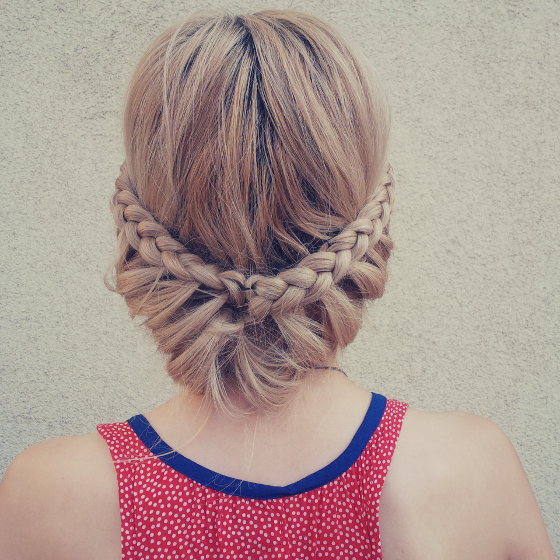 Foto tutorial: Coafura sofisticata, in stil boho chic