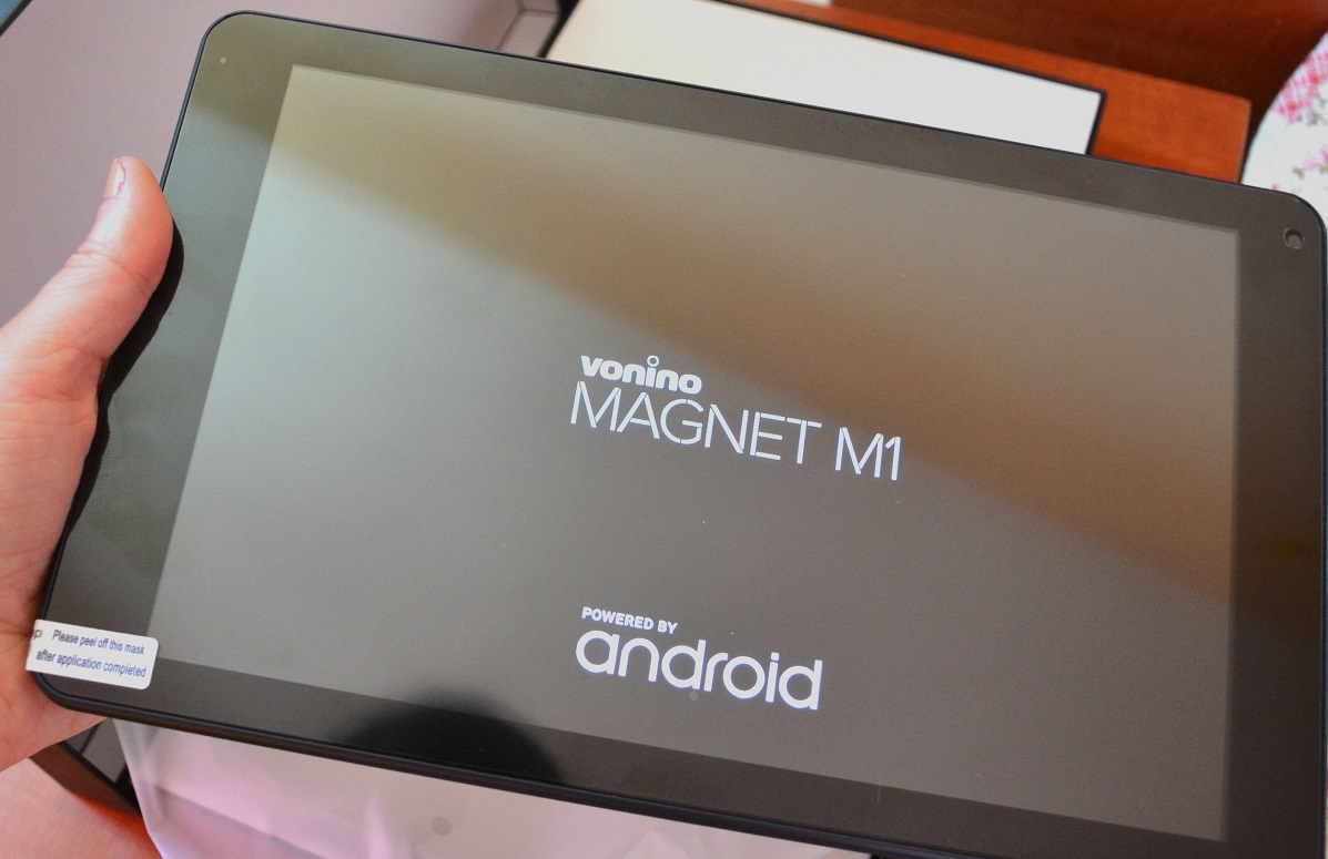 Tableta Vonino Magnet M1: review din perspectiva vizionarii de filme