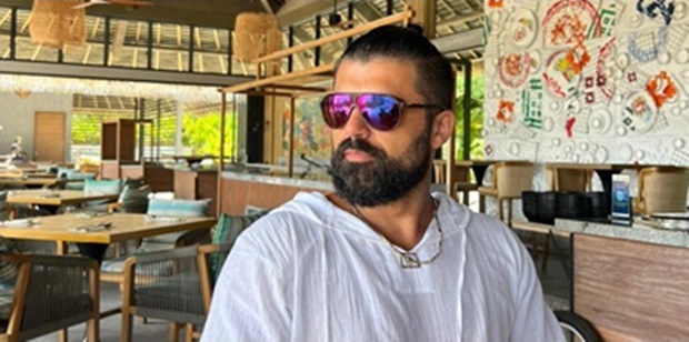 Cine este Ali Habron de la Insula Iubirii? Tânărul stomatolog atrage ...
