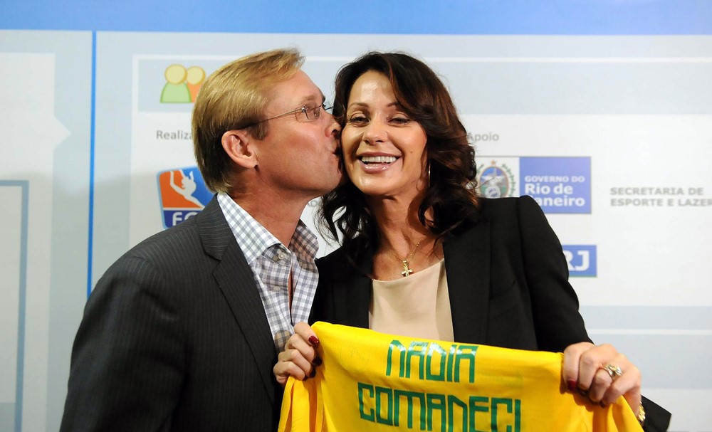 Nadia Comăneci, surprinsă în ipostaze casnice acasă la mama sa: Lucruri ...